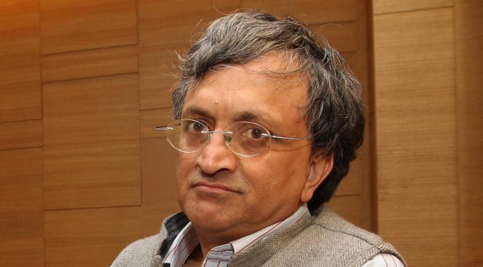 Ram Guha, you cannot peddle the Pakistani narrative at the ...