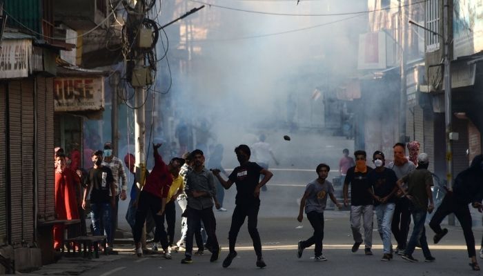 Srinagar: Islamists pelt stones as court gives life sentence to Yasin Malik