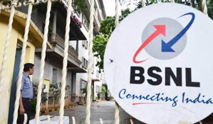 Government to revive BSNL, saturate uncovered villages with 4G network