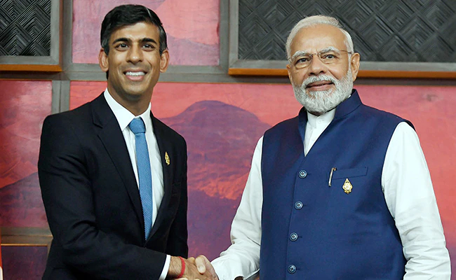 How the media that celebrates Rishi Sunak, derided PM Modi for his ...