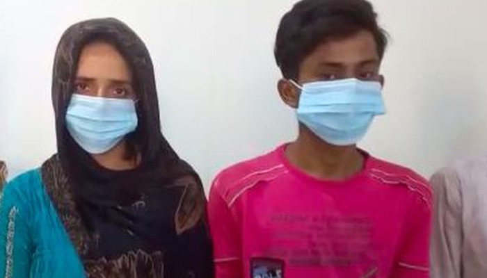 Pakistani woman Seema Haider who came to India illegally for her lover ...