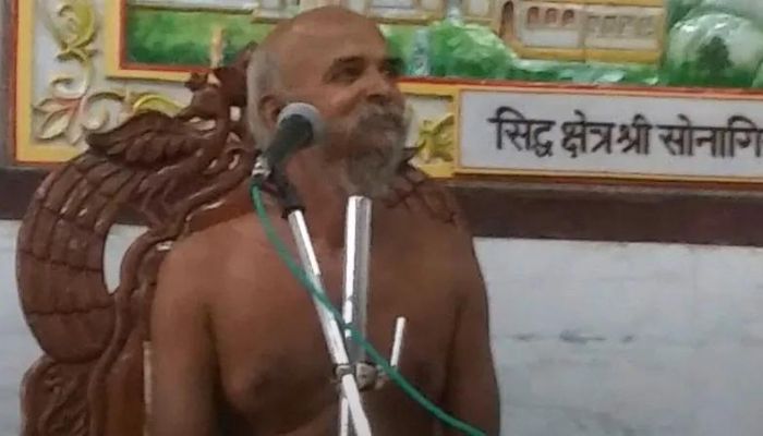 Prominent Jain monk Muni Kamkumar Nandi Maharaj murdered in Karnataka