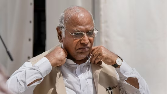 Congress president Mallikarjun Kharge skips Independence Day ceremony ...