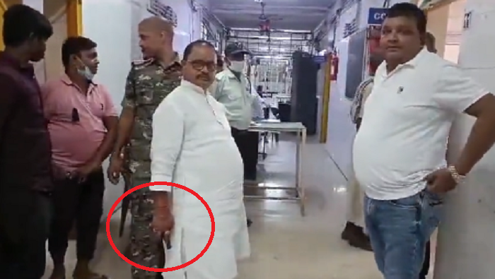 Bihar: JD(U) MLA Gopal Mandal visits hospital with a revolver in hand