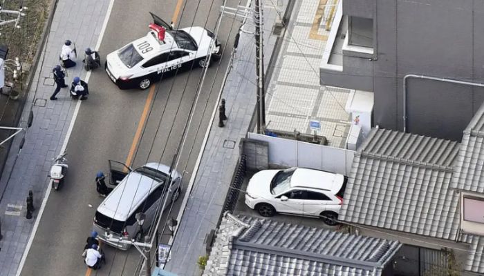 Japan: Gunman takes hostages in Saitama after shooting at a hospital