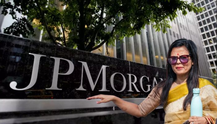 Mohua Moitra was Vice President at JP Morgan, that does not mean she ...