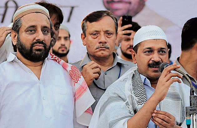 Amanatullah Khan flees after attacking police, manhunt launched