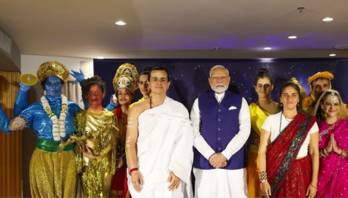 PM Modi meets and praises Acharya Jonas Masetti in Brazil