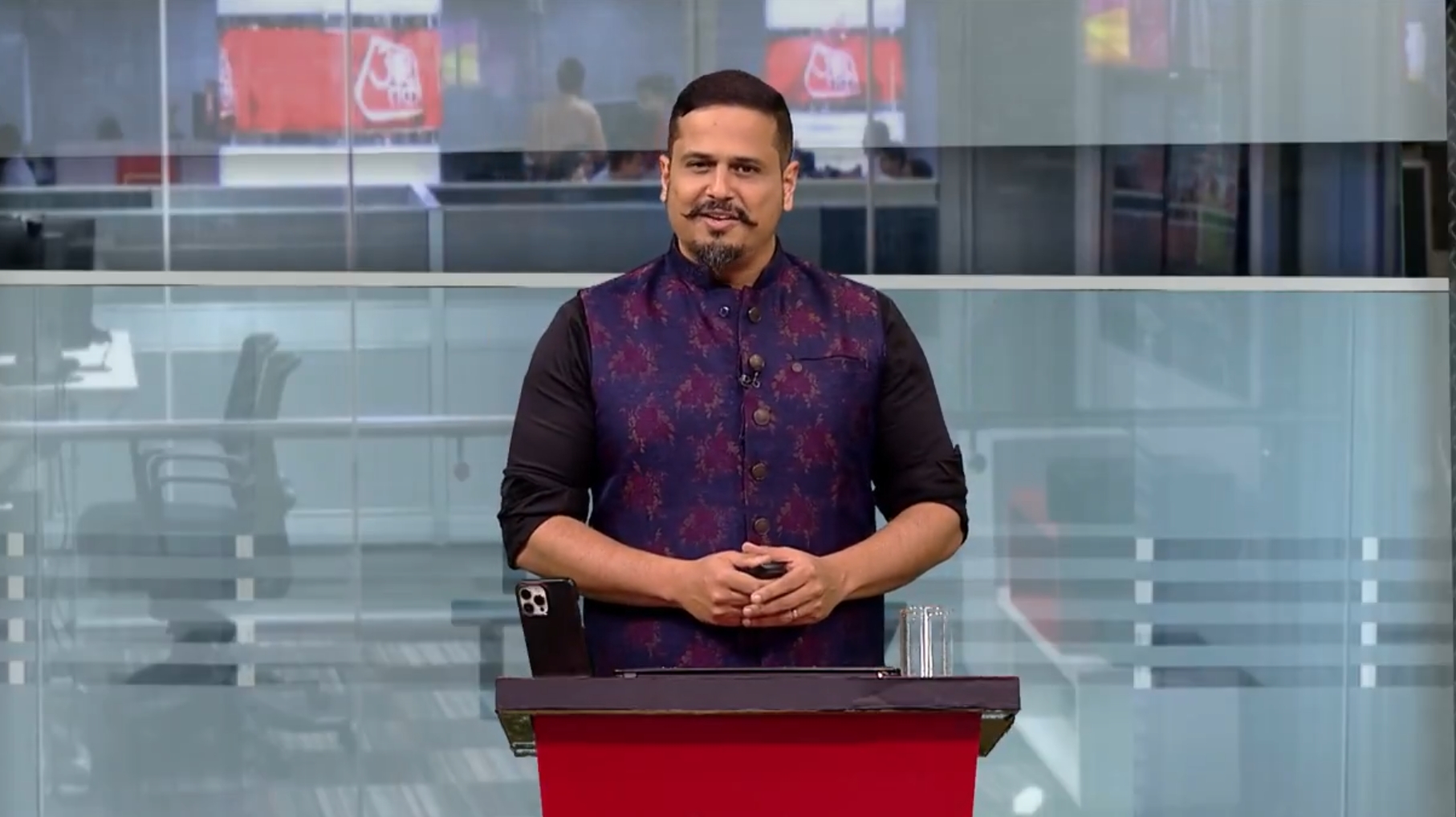 Journalist Shiv Aroor announces quitting India Today