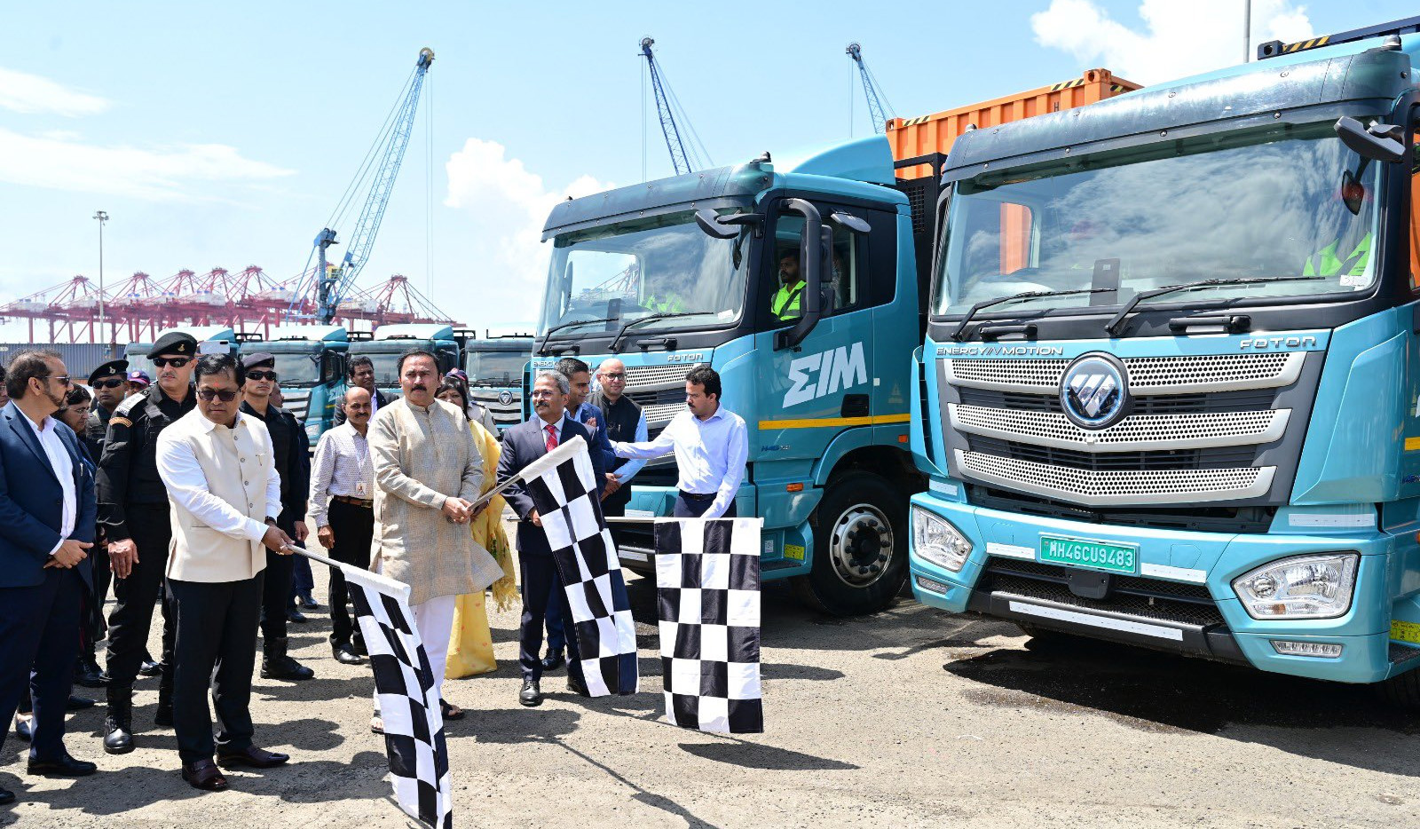 India’s first fleet of electric heavy trucks launched at Mumbai’s ...