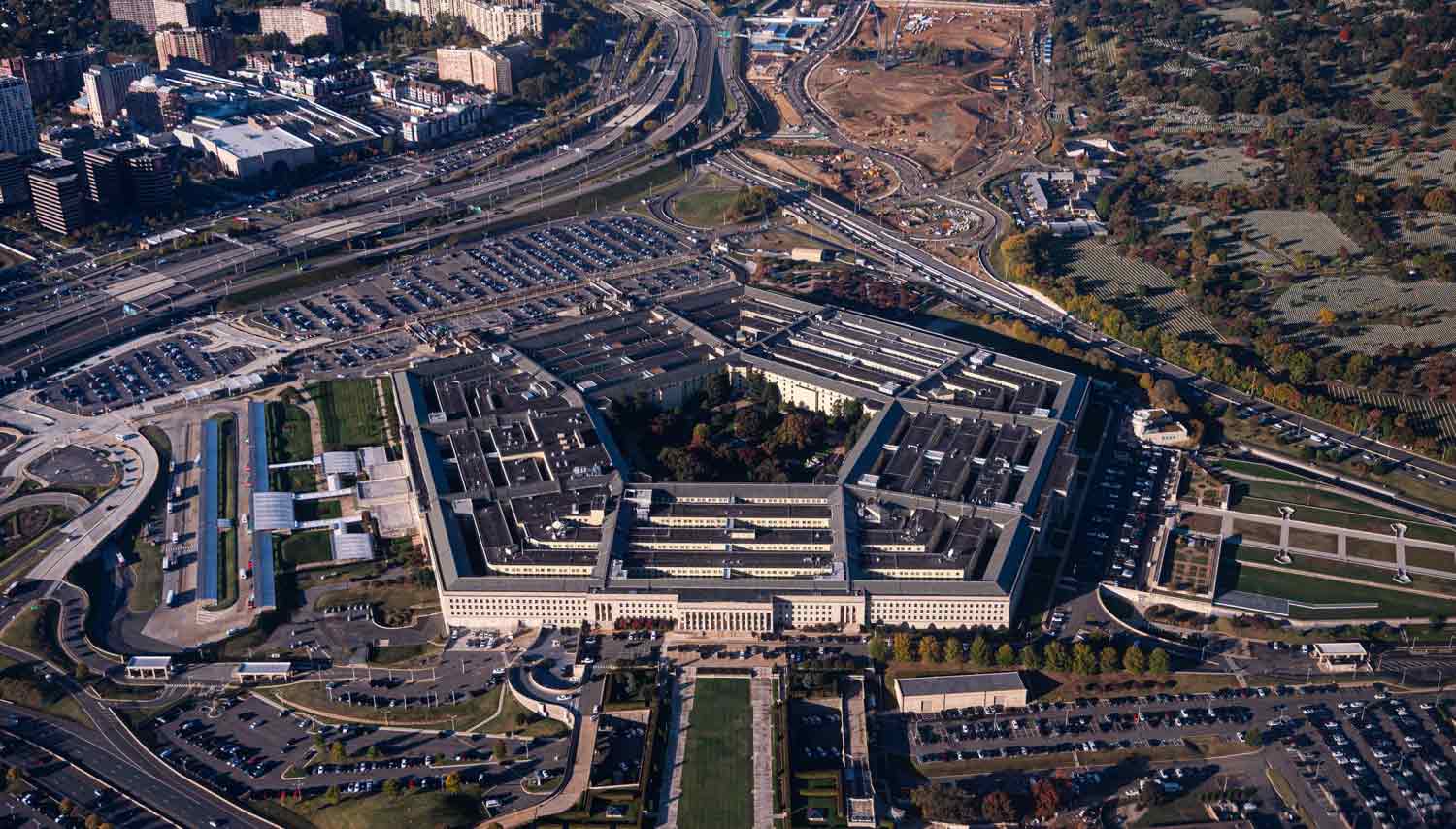 Pentagon briefly adds Alibaba, Baidu, and BYD to Chinese military list ...
