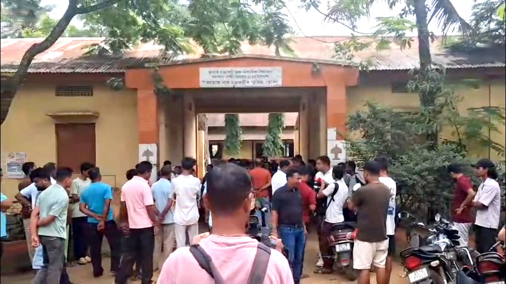 Assam: Outrage erupts in Krishnai after 5 Muslim students tried to ...